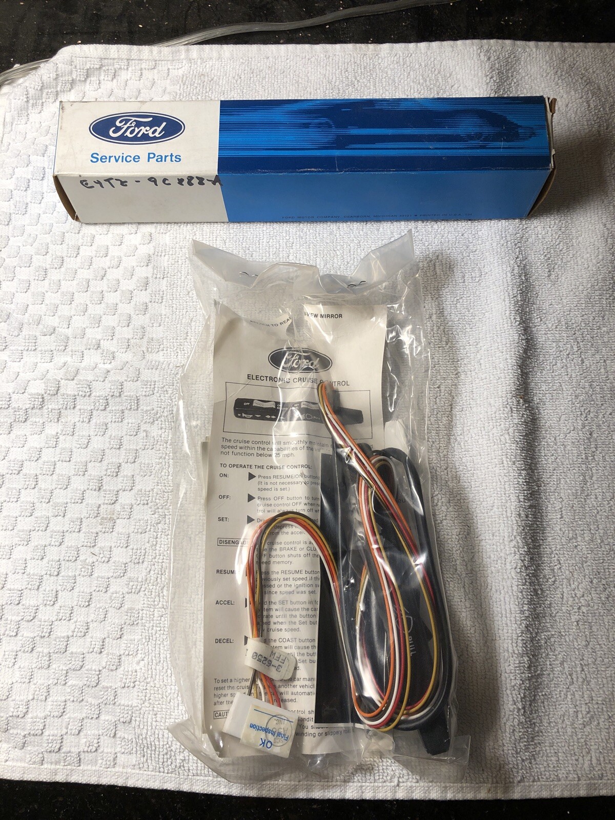 NOS New Ford E4TZ-9C888-A 1984-91 Ford Truck Cruise Control Switch OEM ...