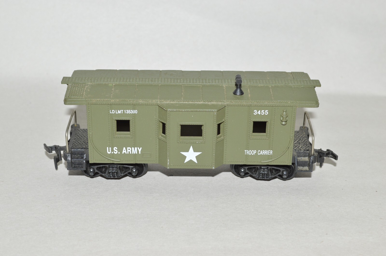 HO scale Model Power US Army military bay window caboose car train | eBay