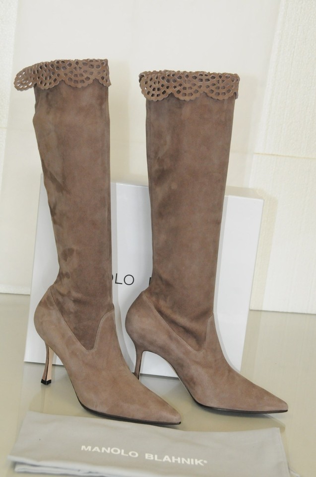 New MANOLO BLAHNIK PAFATOLO TAUPE Beige Suede Stretch Boots SHOES 35 36 ...