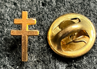 TWO BAR PATRIARCHAL CROSS ARCHIEPISCOPAL CROSS GOLD TONE PIN BADGE ...