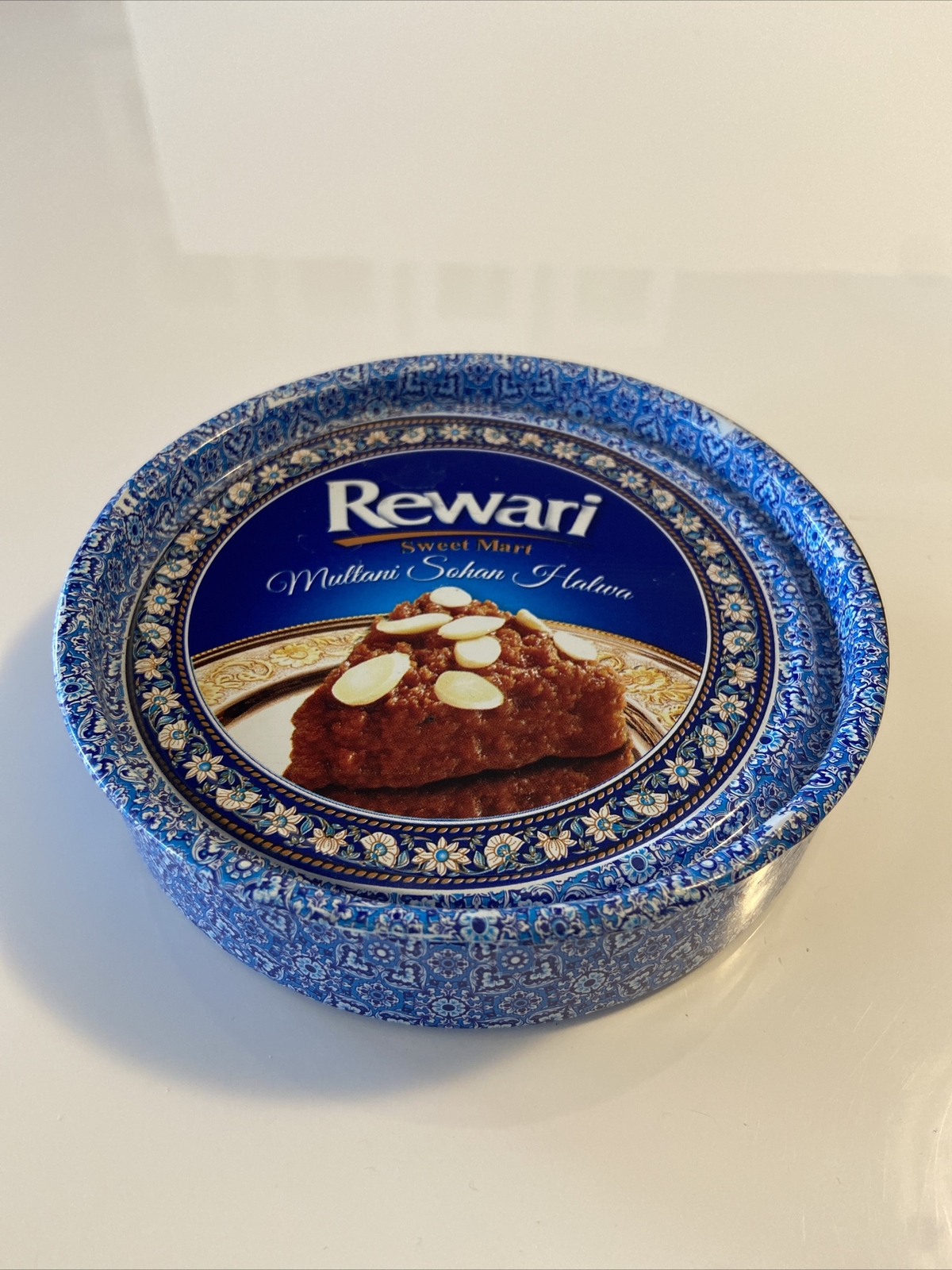 Rewari Sweet Mart Mullani Sohan Halwa Arabian Collector Tin. 250g. 5 ...