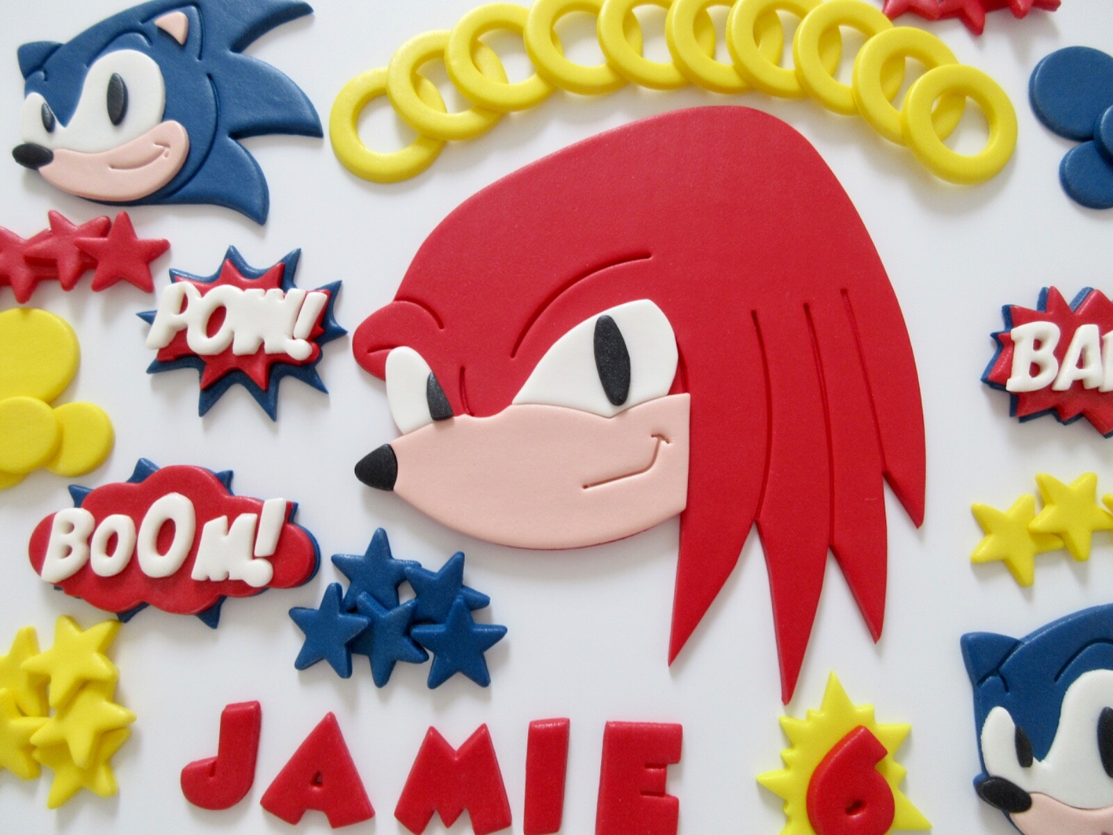 Sonic - Knuckles Cake Topper Personalised Large. Edible Knuckles Cake ...