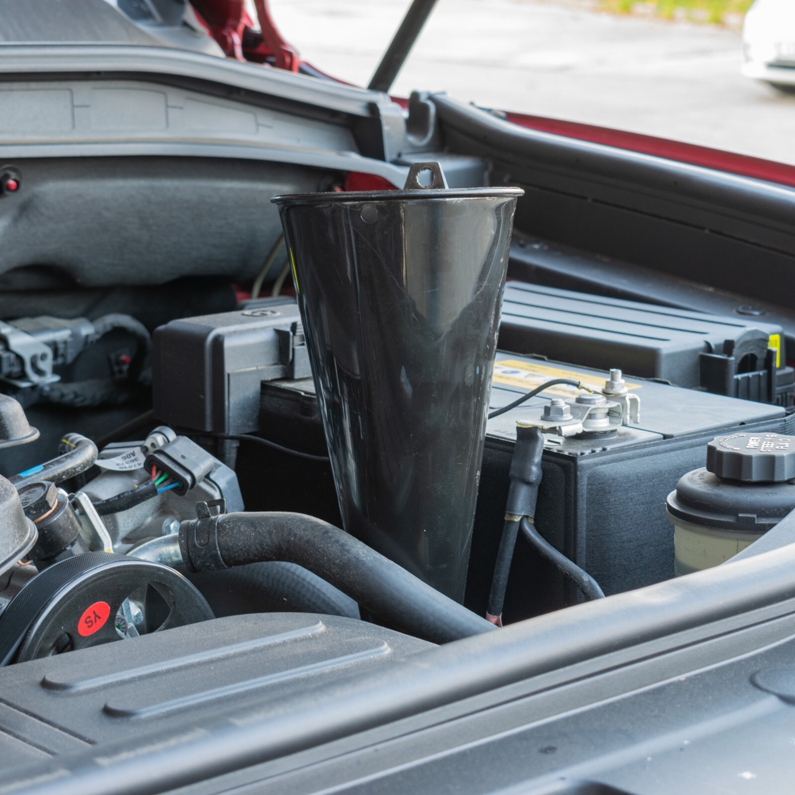 Car Funnel, Workshop, Garage - Fuel, Petrol, Oil, Water, Fill Bottles ...