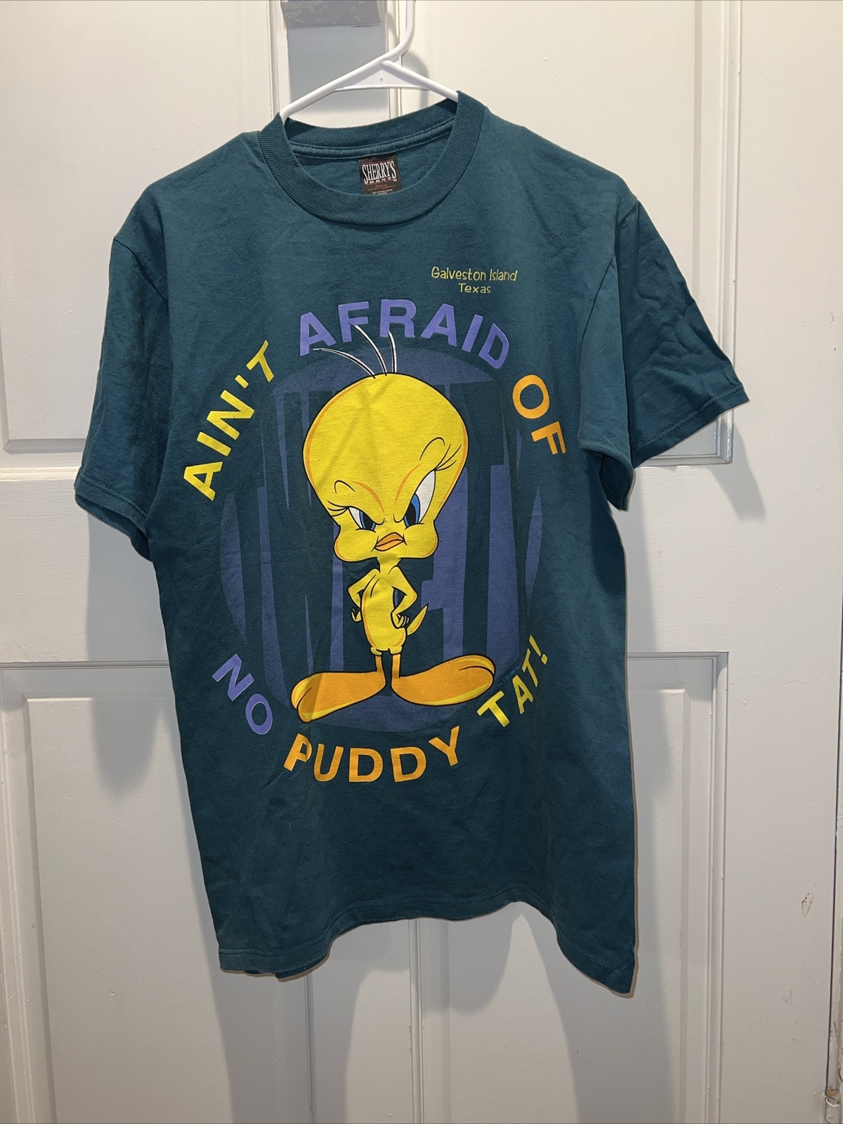 Tweety Bird “Ain’t Afraid Of No Puddy Tat!” Men’s Size Medium Loony ...