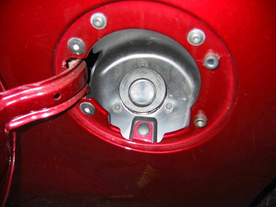 ERGO GAS CAP DUST WATER SNOW COVER 2017-2026 CHEVROLET SILVERADO ...