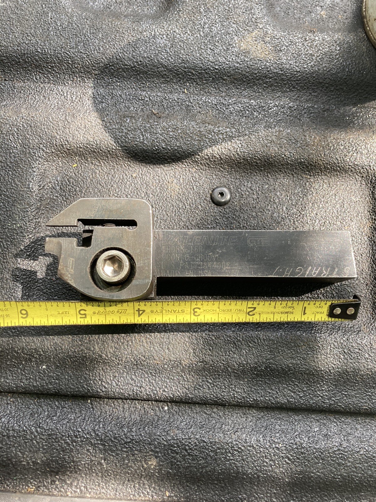 A) Valenite VHDBS-16R Metal Lathe Face Grooving Trepanning Tool Holder ...