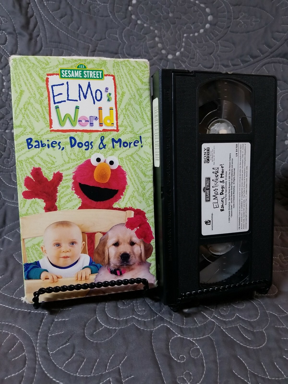 Elmo's World - Babies, Dogs & More! (VHS 2000) Sesame Street RARE HTF ...