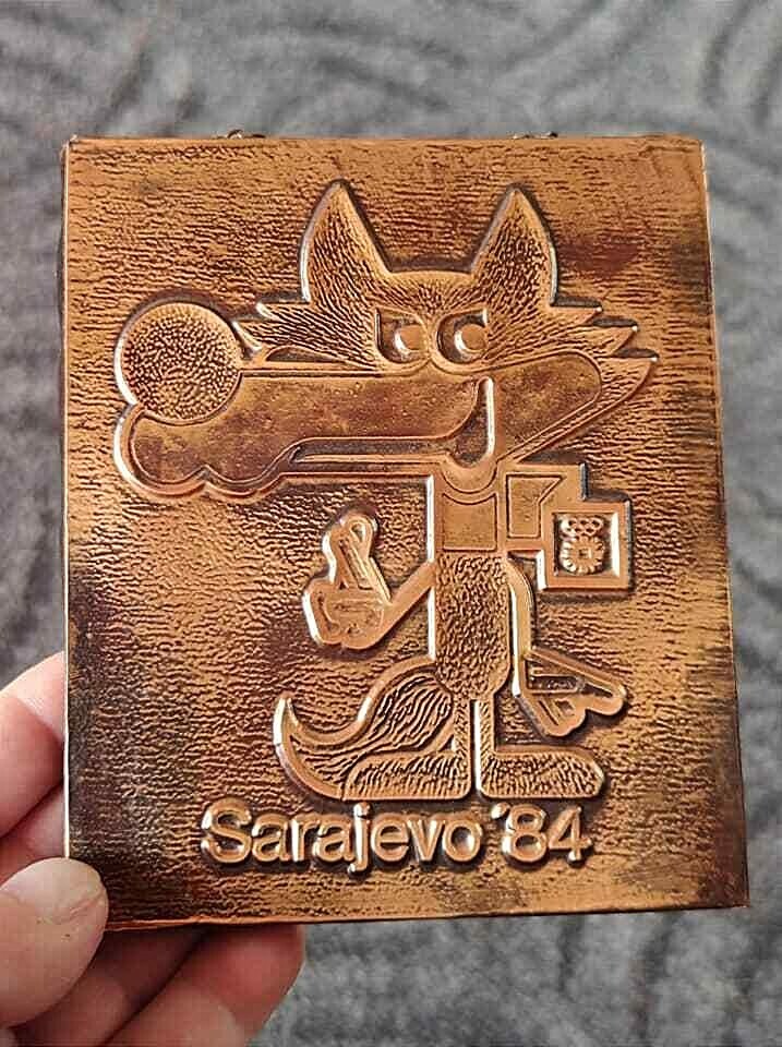🔴OLYMPIC SARAJEVO 1984 -VUCKO MASCOT- engraved copper plate as wall ...