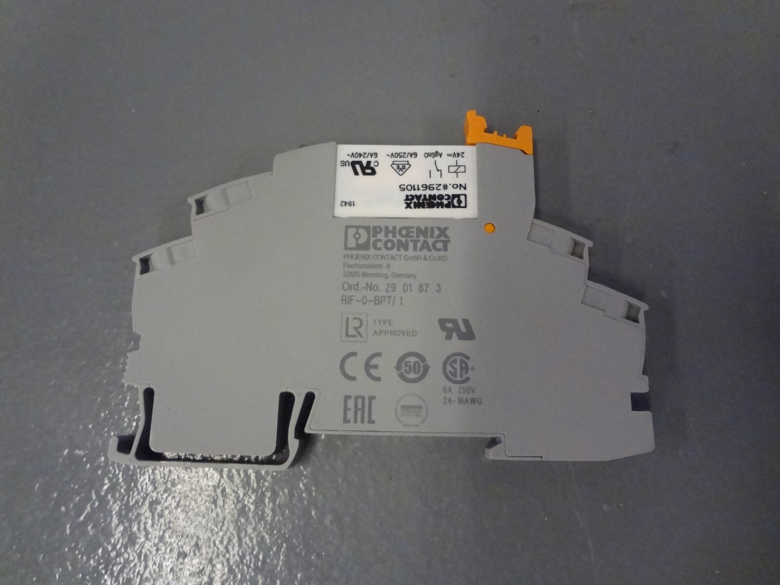 RIF-0-BPT/1 - Relay base 2901873 & REL-MR- 24DC/21 - Single relay ...