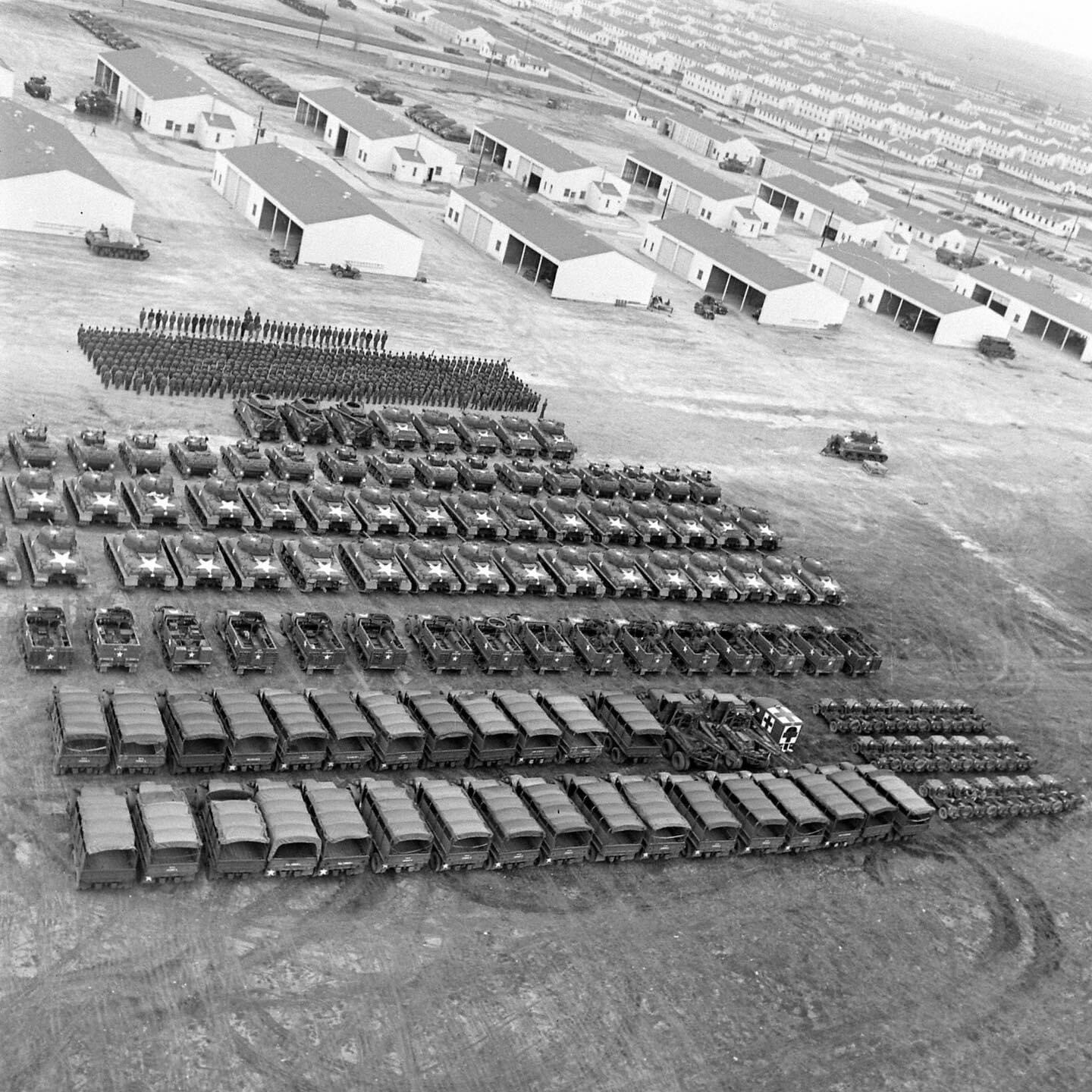 WW2 WWII Photo World War Two / US Army Fort Hood Texas in 1945 Camp ...