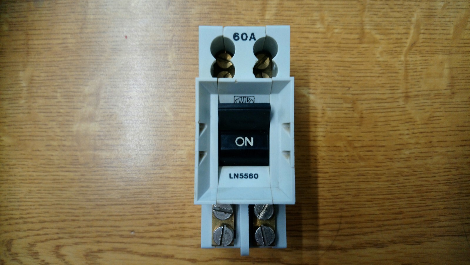 MK 60 Amp Main Switch Disconnector 60a Double Pole Isolator Sentry ...