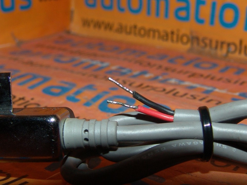 SMC D-A53 INLINE REED SWITCH 2-WIRE TIE ROD 24VDC NEW!! QUANTITY!! WOW ...