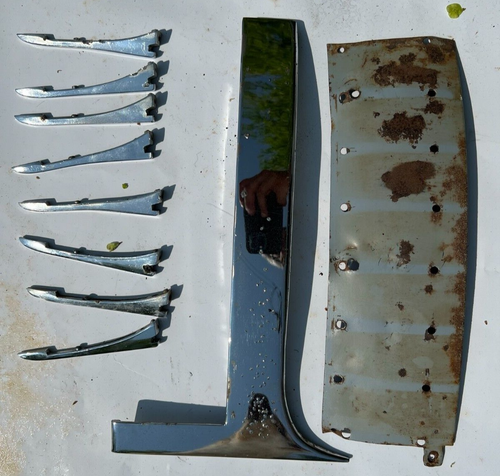 1957 57 CADILLAC LOWER REAR DOOR CAST CHROME MOLDINGS CHEVRONS 4698959 ...