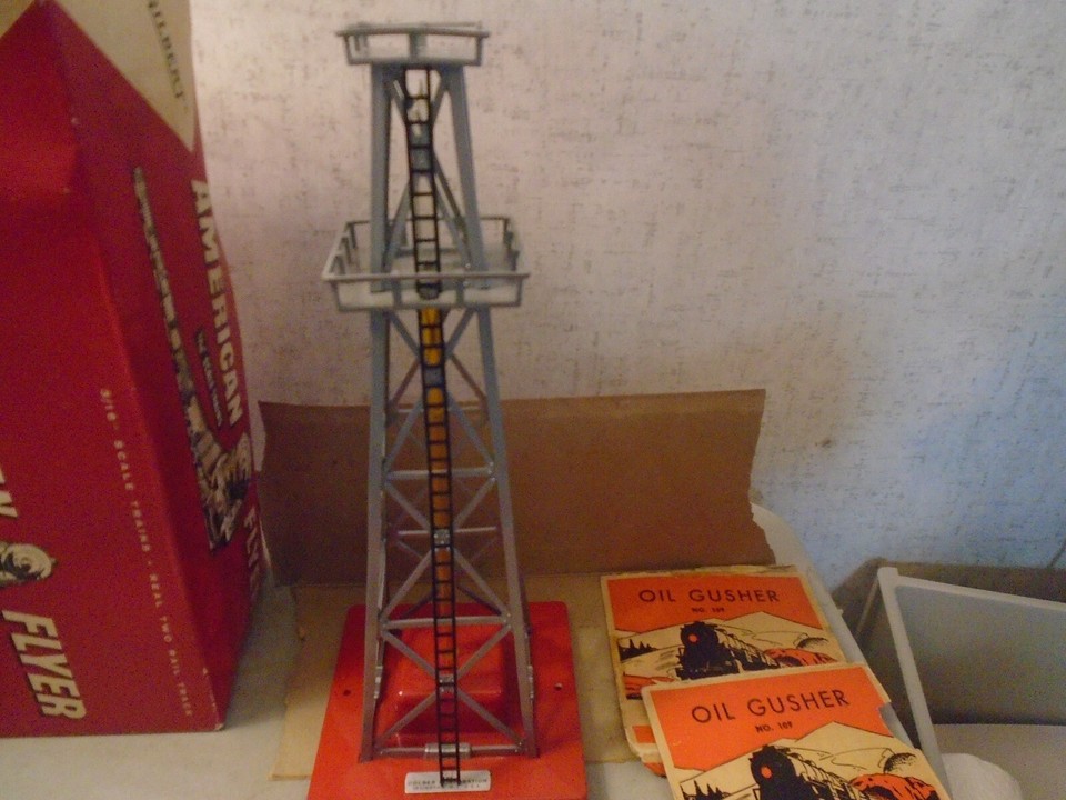 COLBER BUBBLING OIL DERRICK 109 WORKS WELL LADDER WARPED BOX IN PIECES ...