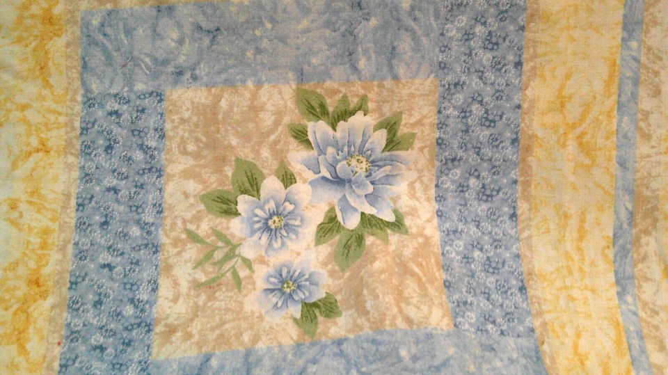 Fabric Red Rooster "B & B" 23-1/2" x 88" Sky Blue Yellow Quilt w/Extras ...