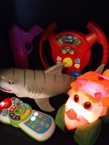 Toy Lot*Leap Frog Scouts Learning Lights Remote Deluxe, Crush & Carry ...