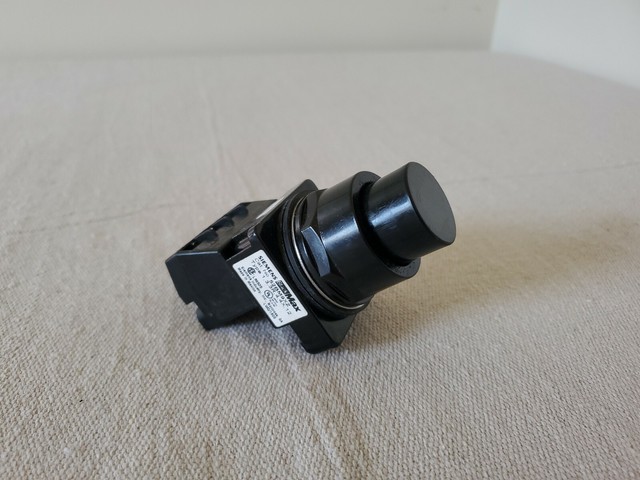 Siemens 52BM9XZ Pushbutton BlackMax Switch 52BJK for sale online | eBay