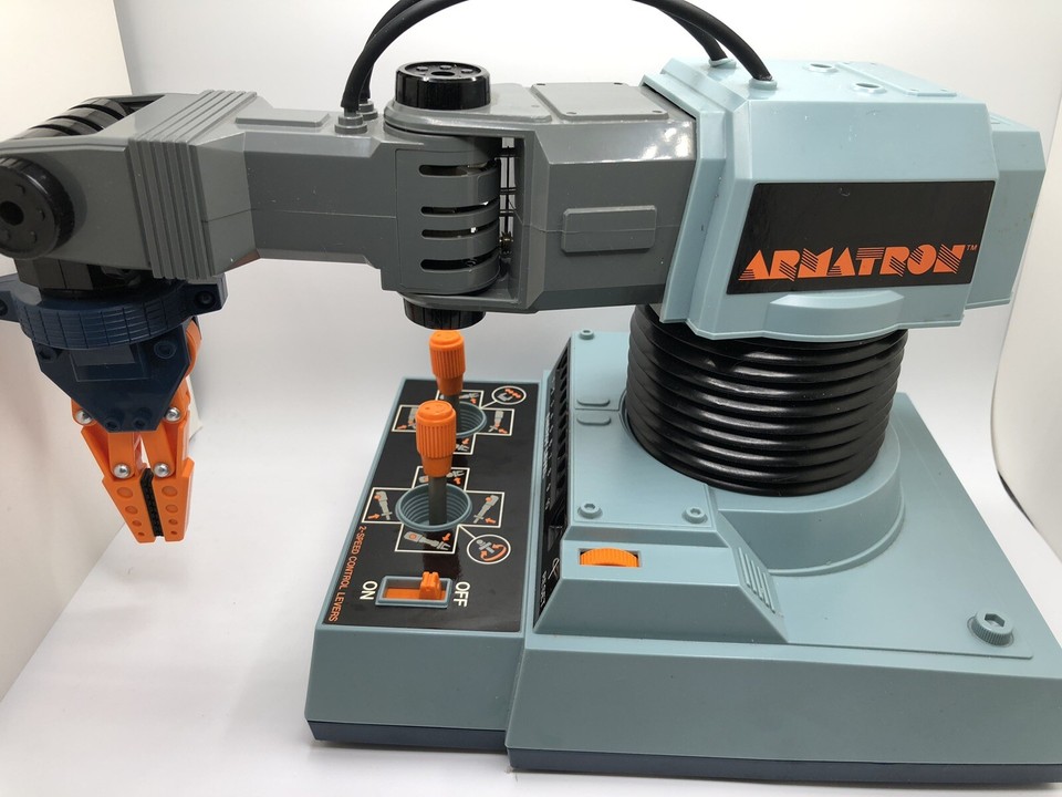 1981 Tomy Japan Armatron Robot Like Arm with Box & Accessories For ...