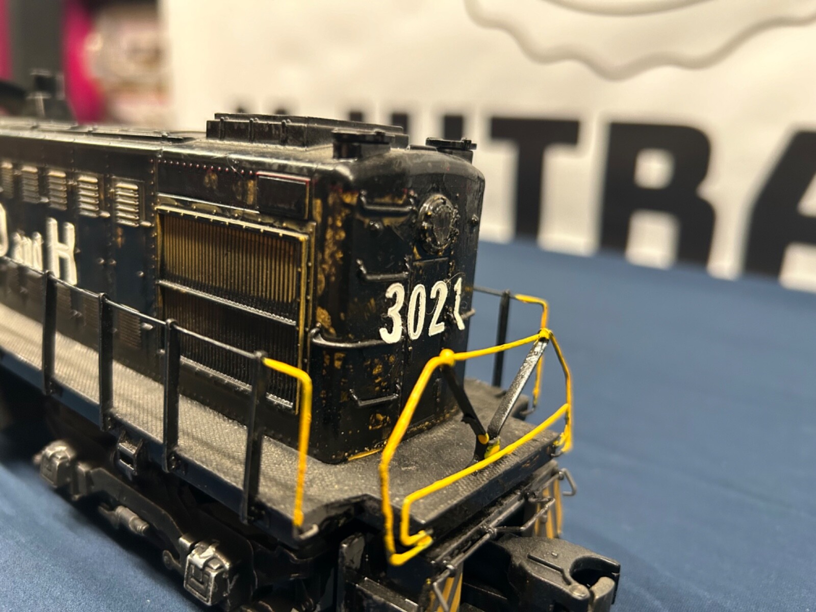 Mth Custom Delaware & Hudson #3021 S-2 Non-Powered Diesel Engine NO BOX ...