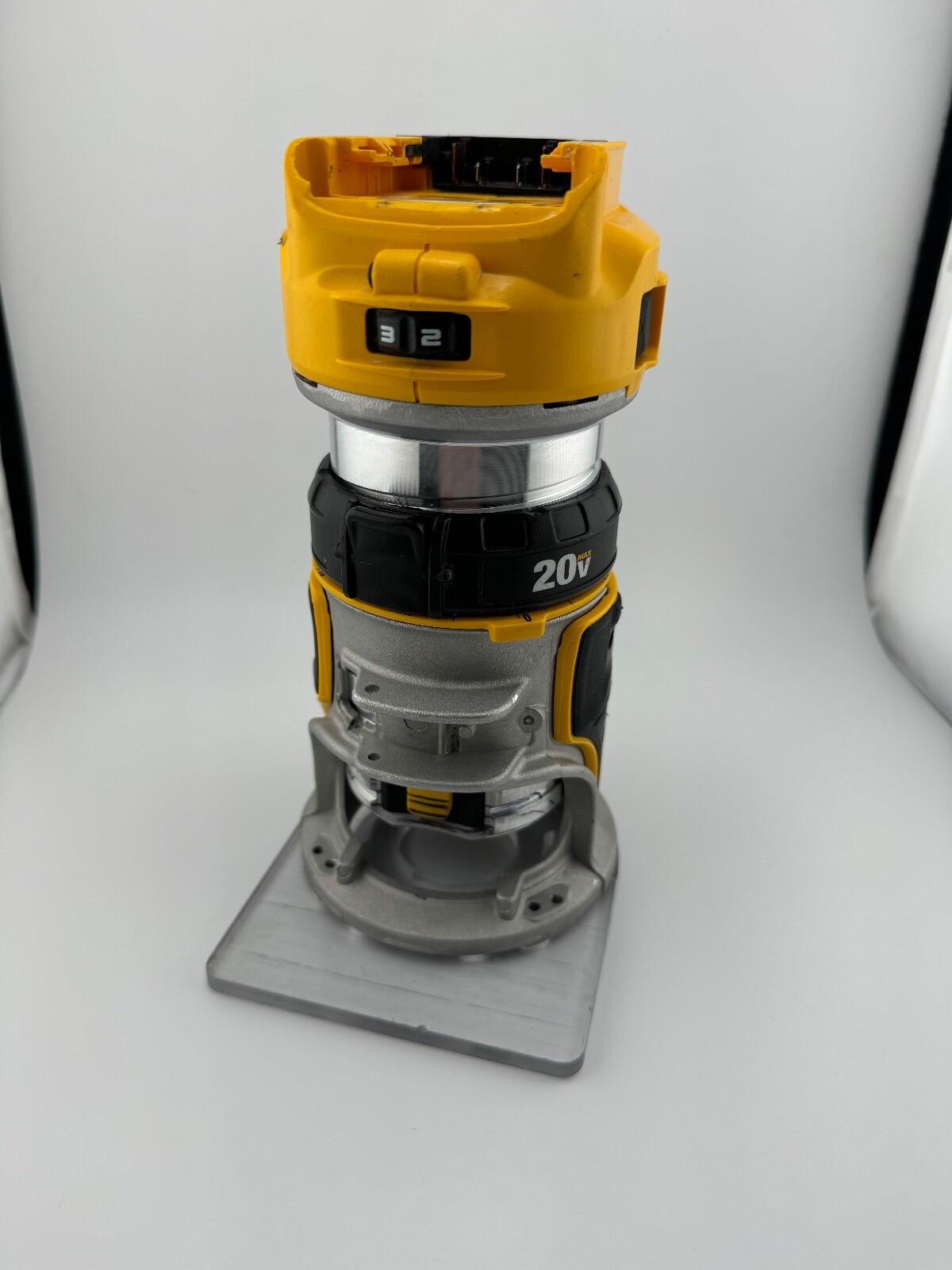 DEWALT DCW600 20V MAX XR CORDLESS COMPACT ROUTER - (TOOL ONLY ...