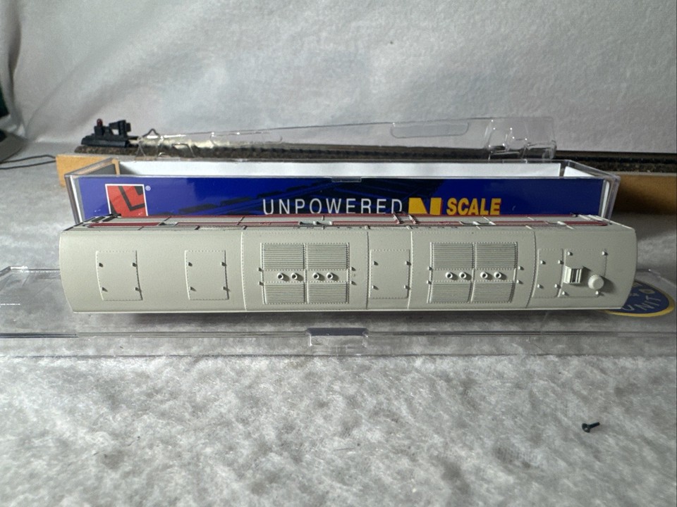 Life-like N Scale E7B Non-Powered Unit #7016 For Train, Set Layout NIB ...