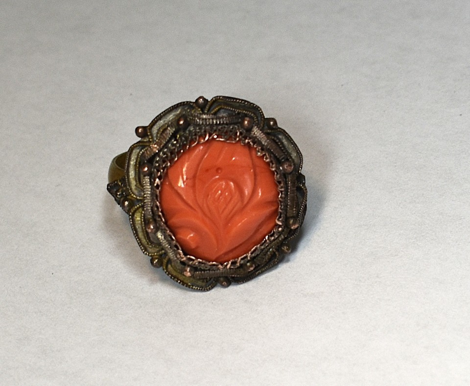 Vintage Chinese Export Ring Carved Cinnabar Resin Ornate Filigree 1940 ...