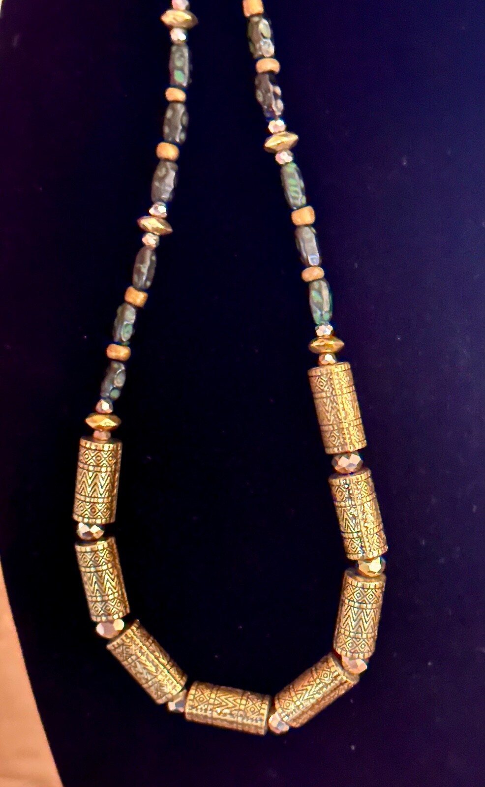 Dk Gold Tone Necklace Etched Cylinders Faceted Rondel… - Gem