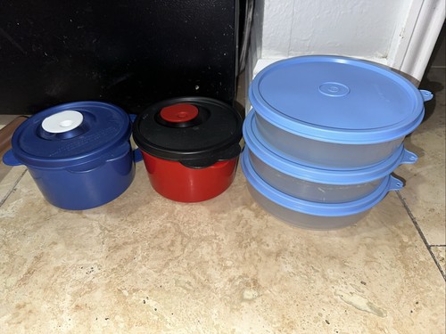 Tupperware Little Wonder Bowls 6 oz. Seals with Tabs Set of 3and 2 soup ...