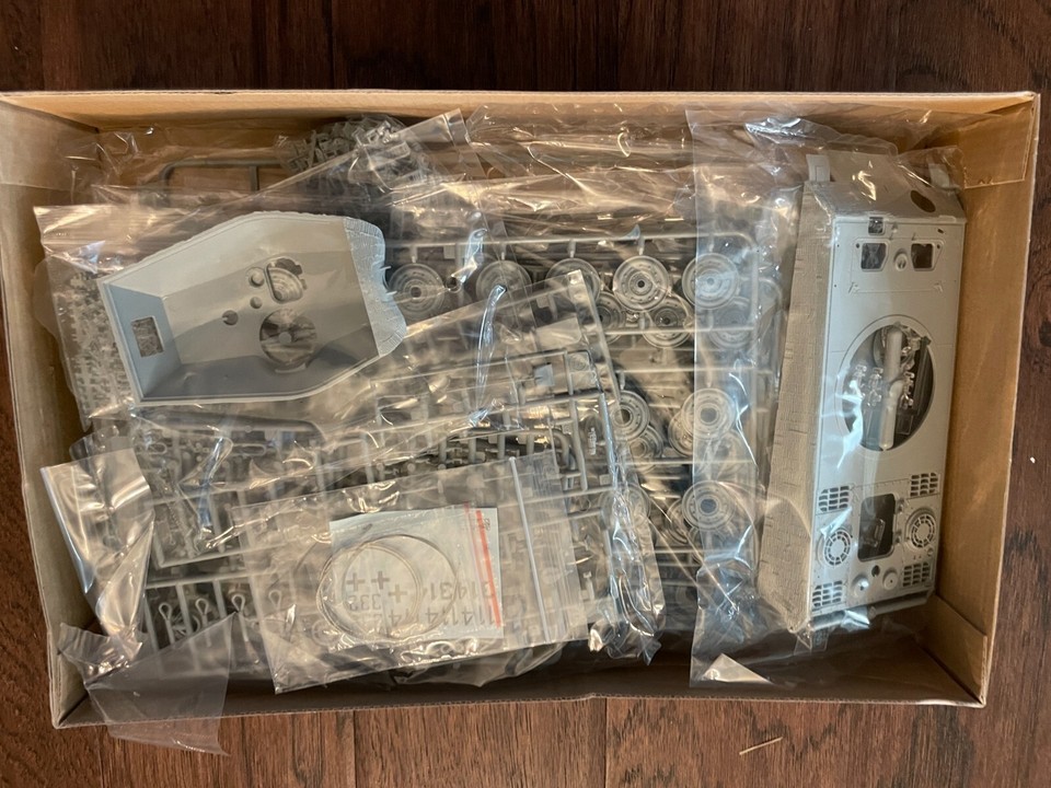 DRAGON 6848 1/35 KINGTIGER PORSCHE TURRET W/ ZIMMERIT | eBay