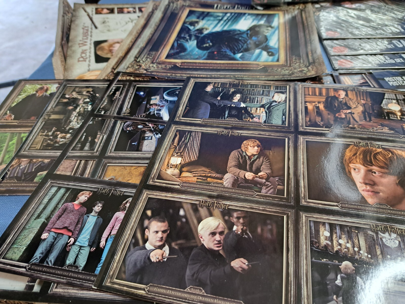 Harry Potter The Ultimate Collection Posters, Postcards, Wands & Albums ...