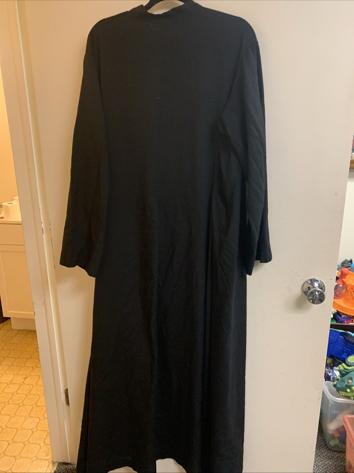 Catholic Priests or Altar Server Black Cassock Size 18x by Abbey Brand ...