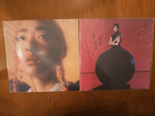 Rina Sawayama Hold The Girl Signed Vinyl & Rina EP Colored Vinyl ...