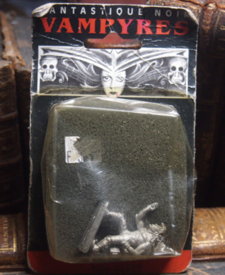 Figurine metal - FANTASY MINIATURES FIGURINE VAMPIRES blister de 2 ...