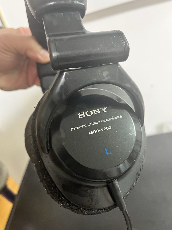 Sony MDR-V600 Studio Monitor Headphones OEM FLAKING PADS Free Shipping ...