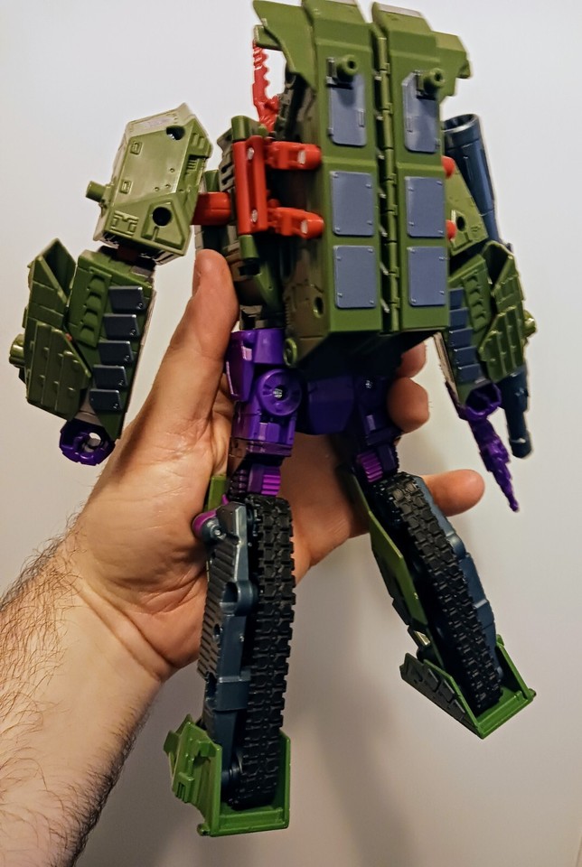 Transformers Armada Megatron complete Combiner Wars Leader Generations ...