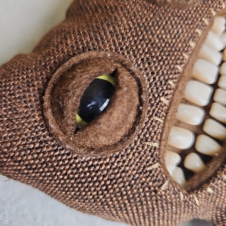 Fuggler Mr Buttons Brown Burlap Chase Original Spin Master Rare Glow In ...