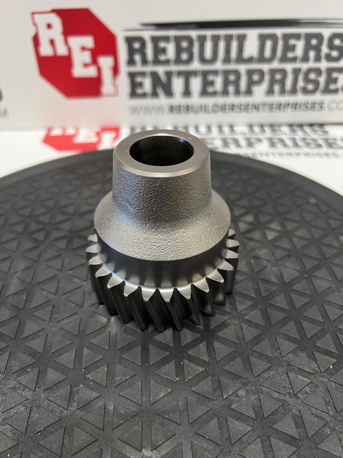 International Gear 1830070C1 | eBay
