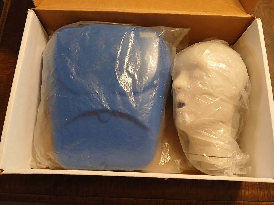 PROMPT CPR Training Manikins Blue Practice Dummy Original Box EMT | eBay
