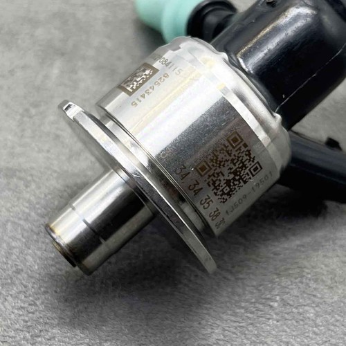 New DEF Injector Kit 1J508-97644 For Kubota M7-151 M7-152 SVL95-2S ...