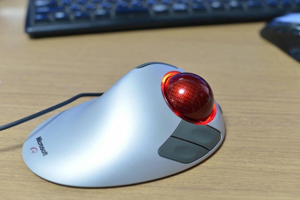 Microsoft D68-00007 Trackball Explorer Mouse | eBay