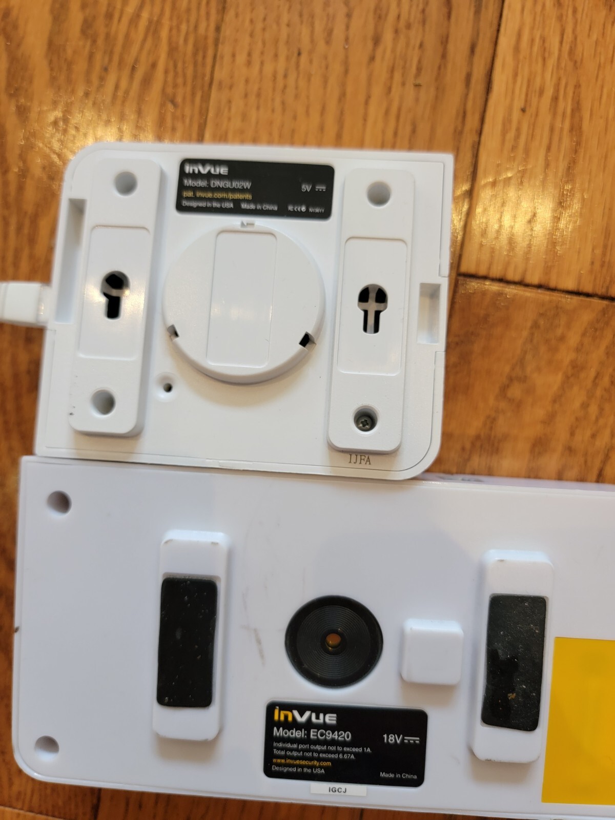 Lot InVue Security Sensors Alarm Unit POD Cable ZB1000-W ZA2602 ZA2702 ...