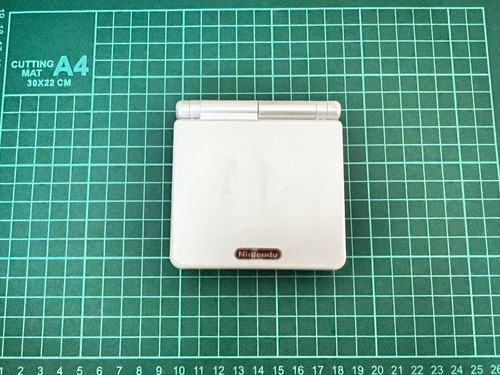 Nintendo Gameboy Advance SP Famicom Color Edition | eBay Australia