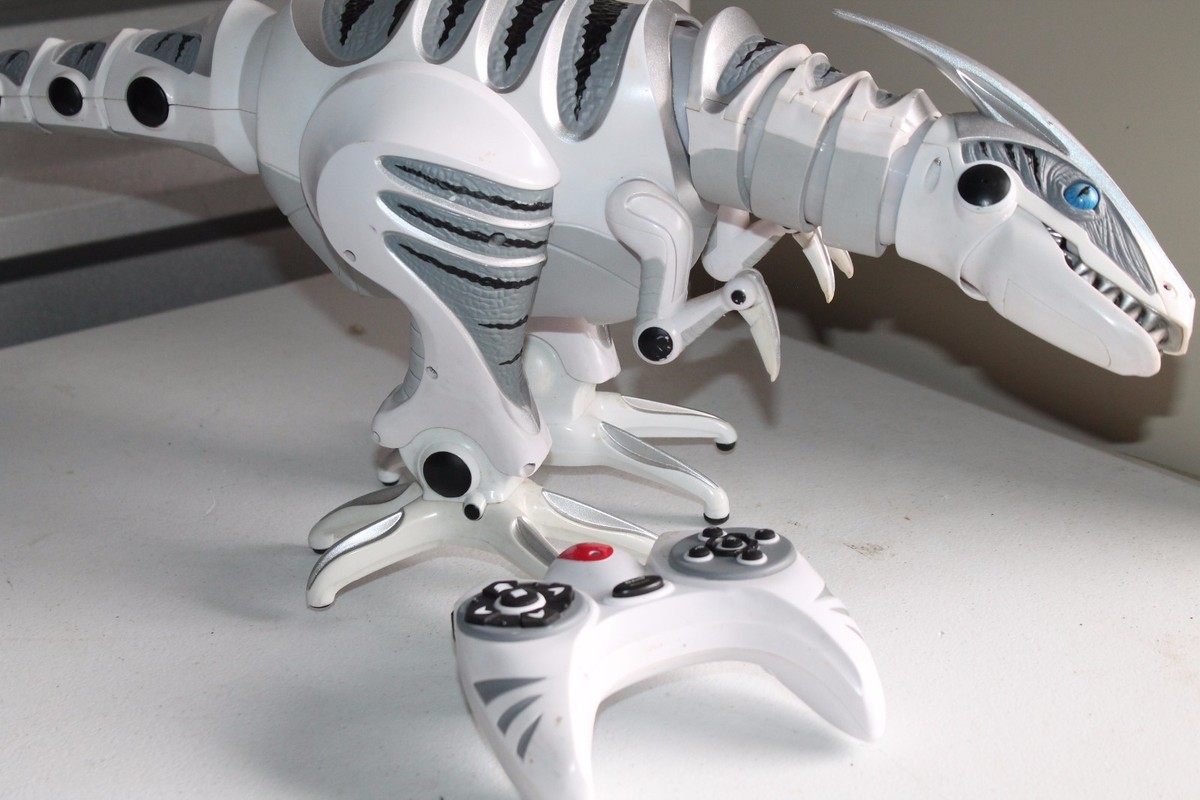 Roboraptor Controller