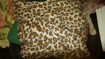 Animal Print Leopard print snuggie 100% polyester size 71" x 54" | eBay