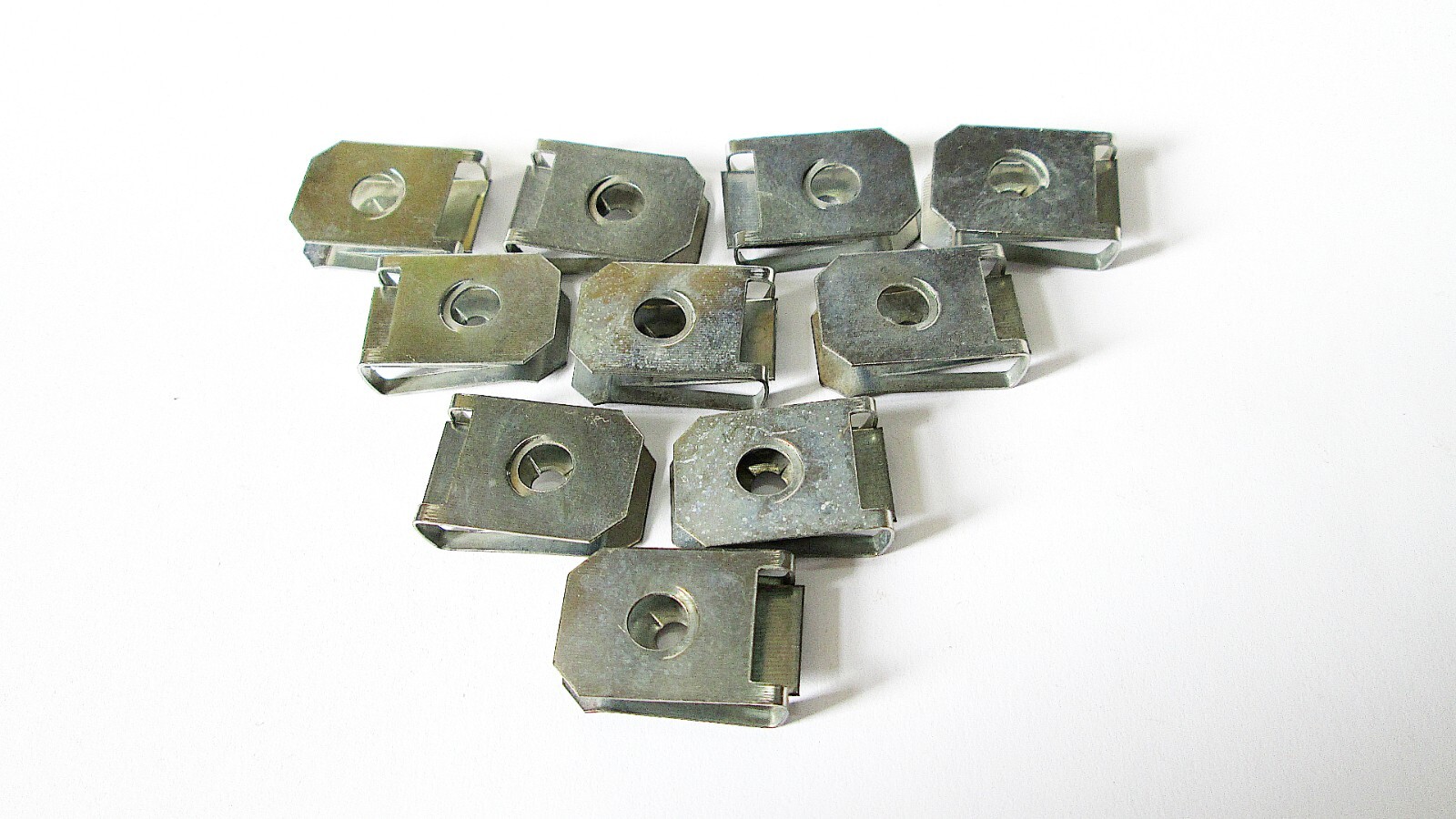 PORSCHE CAR BUMPER PANEL WHEEL ARCH FASTEN PLUS HEAD 19MM RIVET/U-NUT ...