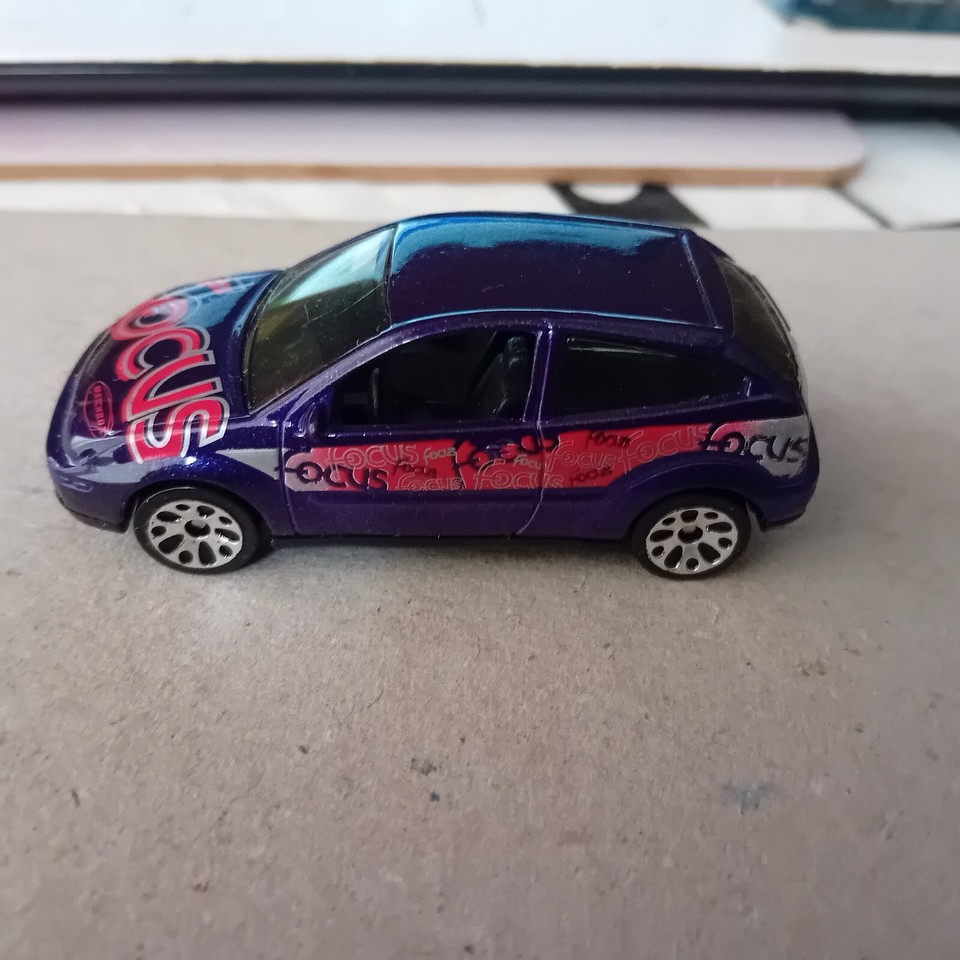 Matchbox Ford Focus car 1999 | eBay UK