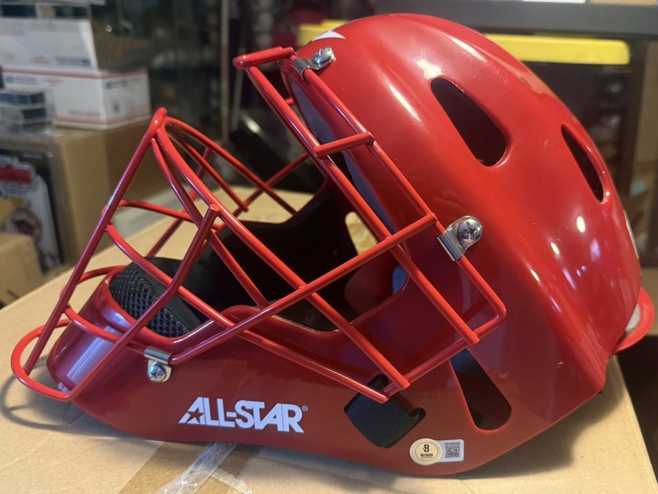 Yadier Molina Model Catchers Mask Signed Autographed St. Louis ...