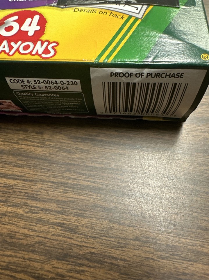 Crayola 64 Count Crayons With Built-In Sharpener 2010 | eBay