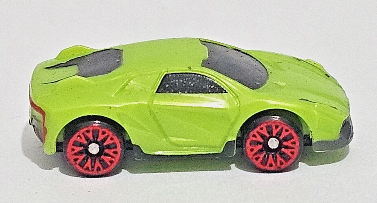 Micro Machines 2020 Starter Series 1 #023 Paso Fino (Green) | eBay