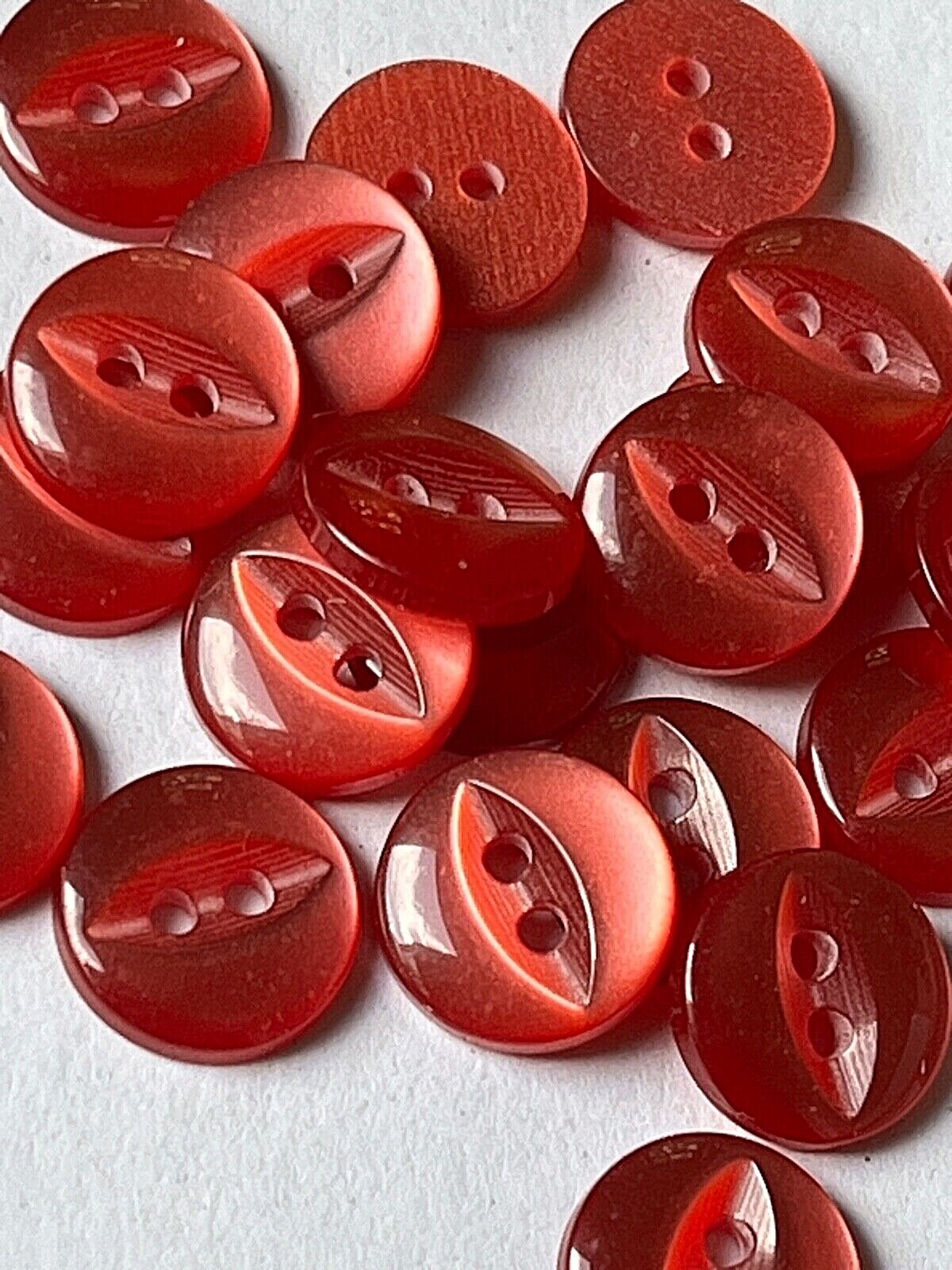 ROUND PEARLISED FISH-EYE BUTTONS - 16 & 19 MM. - 10 / 20 / 50 BUTTONS - 27 COLS | eBay